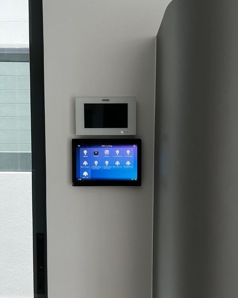 Control4 Smart Home System in Belgravia Green I HAP