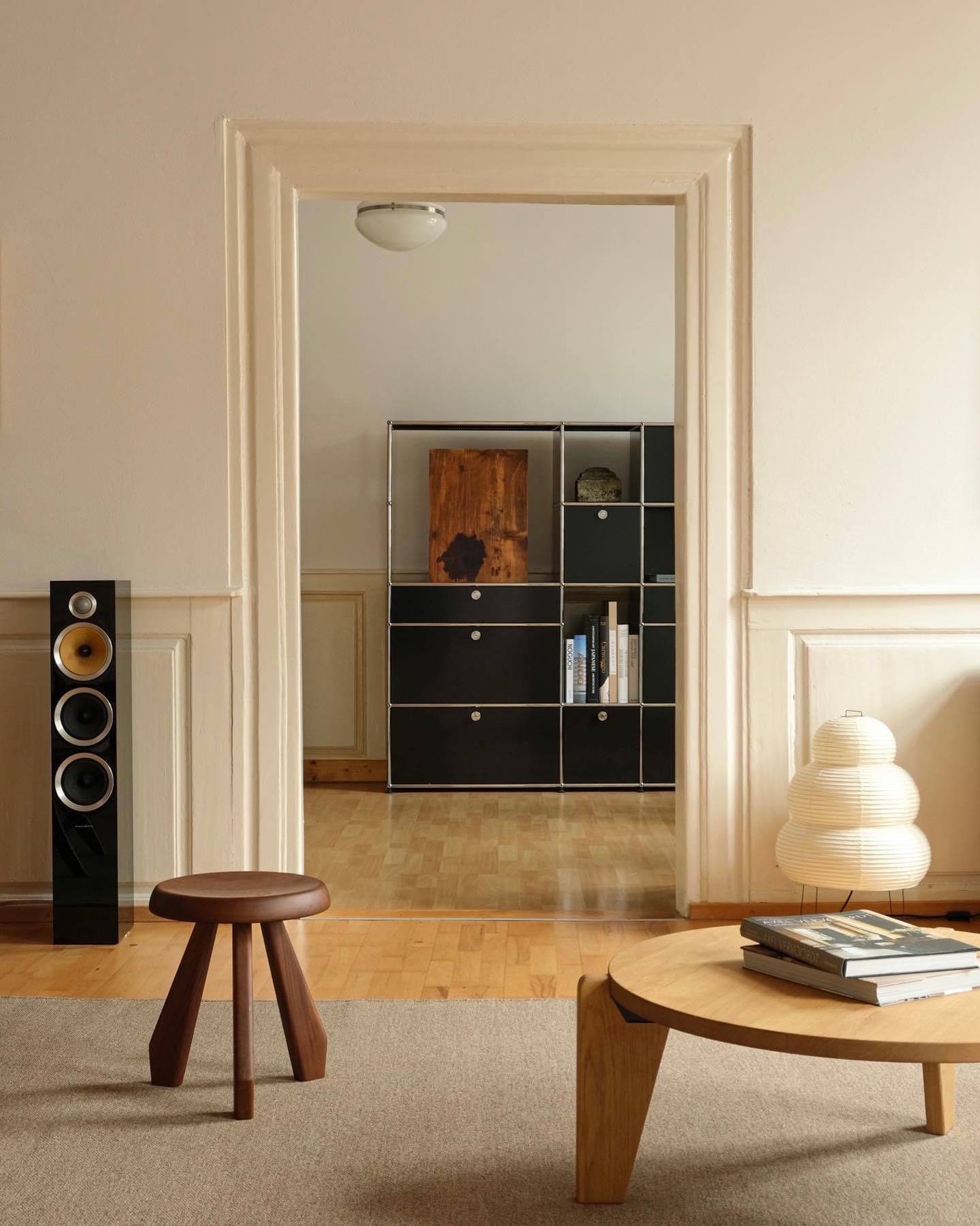 Bowers & Wilkins 704 S3: Ultimate Floorstanding Speakers